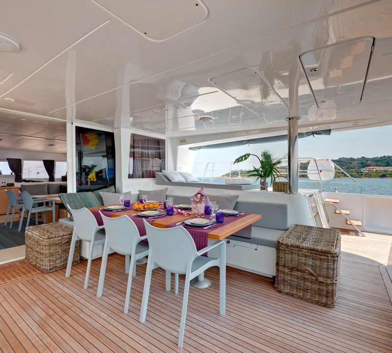 CROCODILE DADDY Yacht Charter Details, Lagoon 620 | CHARTERWORLD Luxury ...